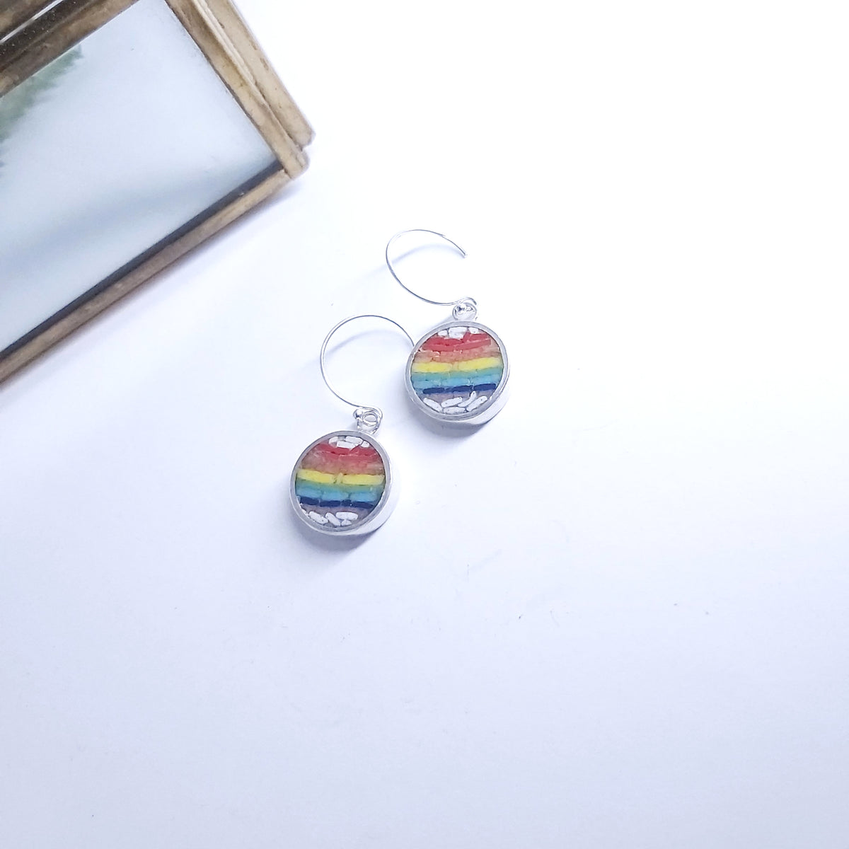 micro rainbow – Flickerwood Forge